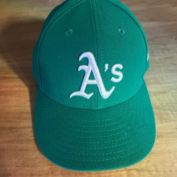 New Era | Accessories | Vintage Oakland As Fitted Hat Size 7 | Poshmark